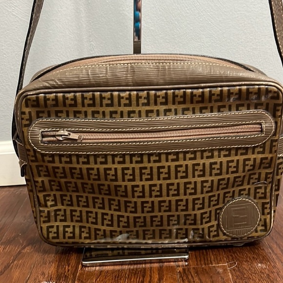 Fendi | Bags | Authentic Fendi Crossbody | Poshmark